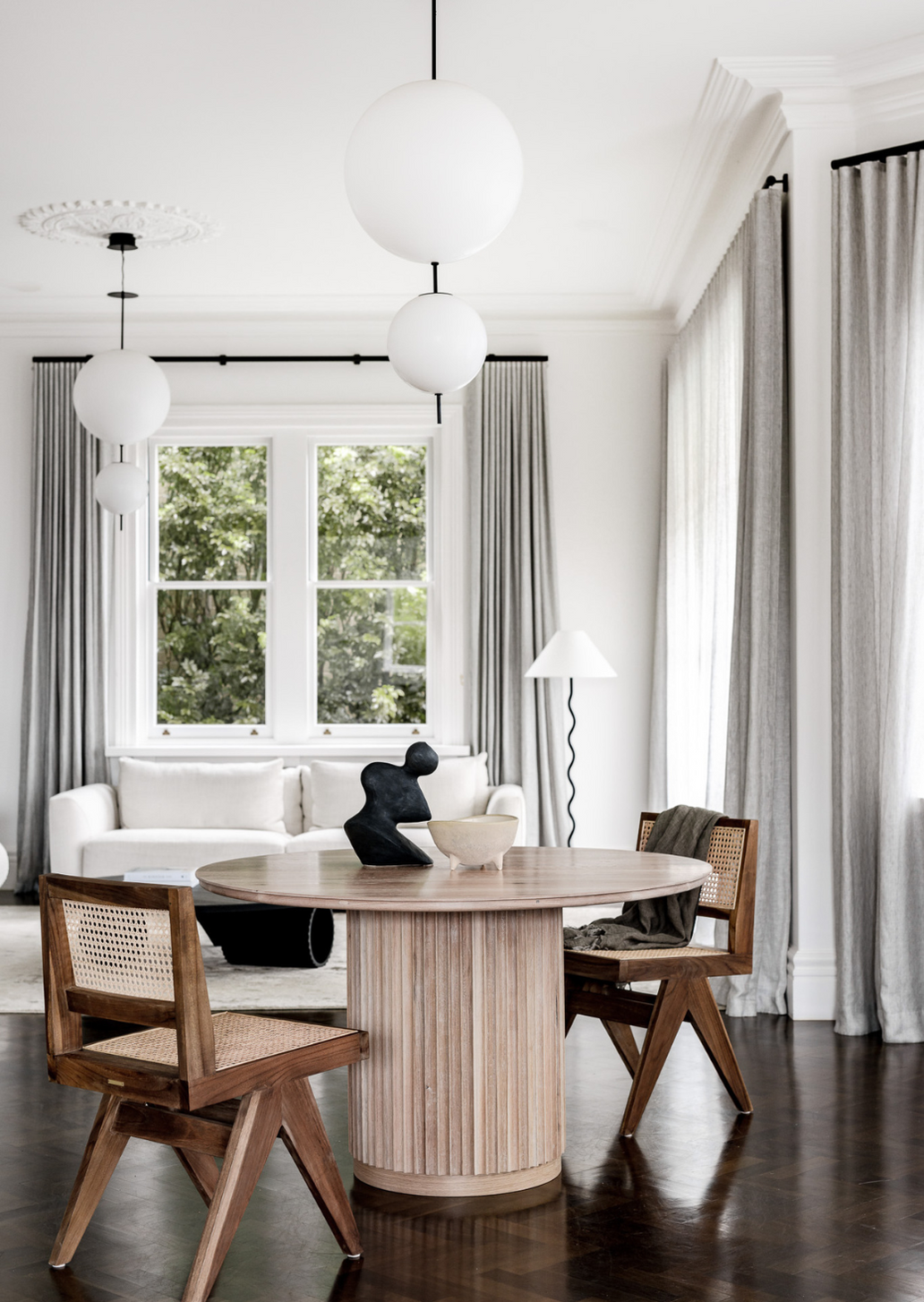 Underline Table Single – Only 20 Editions | HEGI Design House – Hegi ...